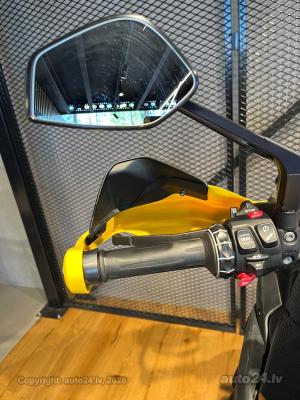 Black BMW R 1250GS 2021 in Tallinn, with an engine capacity of 1.25 L and mileage of 23 thousand km for 16900 €, photo 12 on AUTOMOTO.COM.LV
