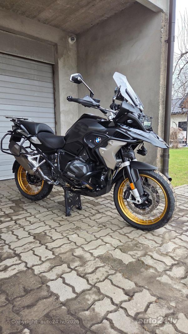 Melns BMW R 1250GS 2022 Tallina, ar dzinēja tilpumu 1.25 L un nobraukumu 3 tūkst. km par 21000 €, foto 3 vietnē AUTOMOTO.COM.LV