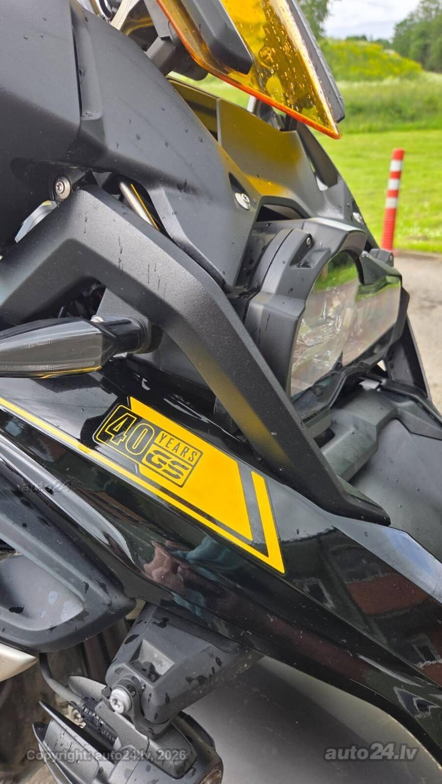 Black BMW R 1250GS 2022 in Tallinn, with an engine capacity of 1.25 L and mileage of 29 thousand km for 19000 €, photo 10 on AUTOMOTO.COM.LV