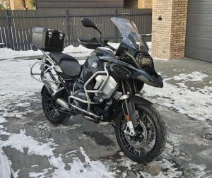 Black BMW R 1250GS 2023 in Kaunas, with an engine capacity of 1.25 L and mileage of 22 thousand km for 16700 €, photo 4 on AUTOMOTO.COM.LV