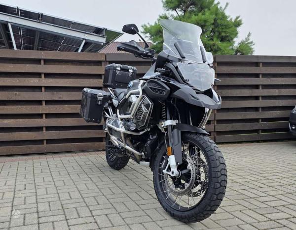 Melns BMW R 1250GS 2023 Klaipėda, ar dzinēja tilpumu 1.25 L un nobraukumu 54 tūkst. km par 15999 €, foto 1 vietnē AUTOMOTO.COM.LV
