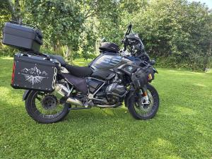 Черный БМВ R 1250GS 2023 в Вильнюс, объемом двигателя 1.25 л и пробегом 22 тыс. км за 20300 €, фото 5 на AUTOMOTO.COM.LV
