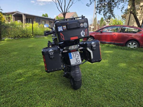 Melns BMW R 1250GS 2023 Viļņa, ar dzinēja tilpumu 1.25 L un nobraukumu 22 tūkst. km par 20300 €, foto 5 vietnē AUTOMOTO.COM.LV