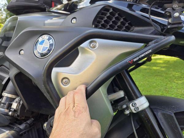 Melns BMW R 1250GS 2023 Viļņa, ar dzinēja tilpumu 1.25 L un nobraukumu 22 tūkst. km par 20300 €, foto 7 vietnē AUTOMOTO.COM.LV