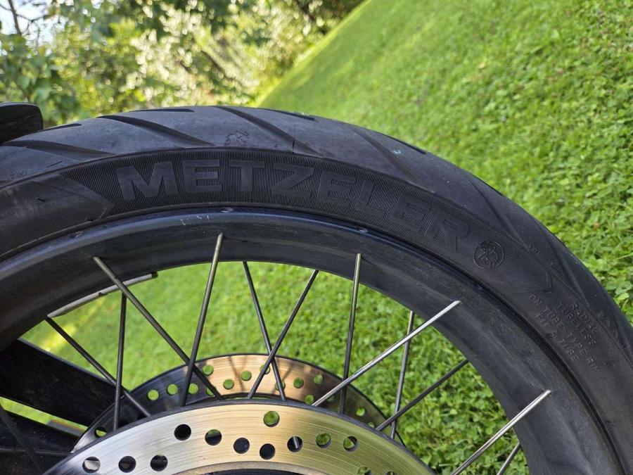 Черный БМВ R 1250GS 2023 в Вильнюс, объемом двигателя 1.25 л и пробегом 22 тыс. км за 20300 €, фото 16 на AUTOMOTO.COM.LV