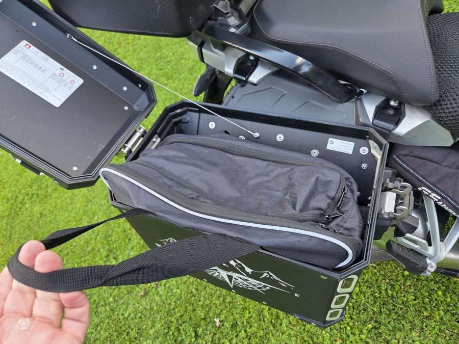 Черный БМВ R 1250GS 2023 в Вильнюс, объемом двигателя 1.25 л и пробегом 22 тыс. км за 20300 €, фото 22 на AUTOMOTO.COM.LV