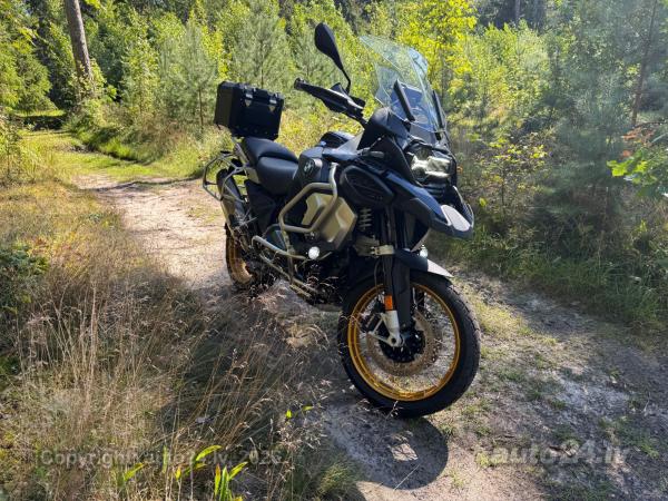Black BMW R 1250GS 2025 in Tallinn, with an engine capacity of 1.25 L and mileage of 8 thousand km for 22300 €, photo 4 on AUTOMOTO.COM.LV