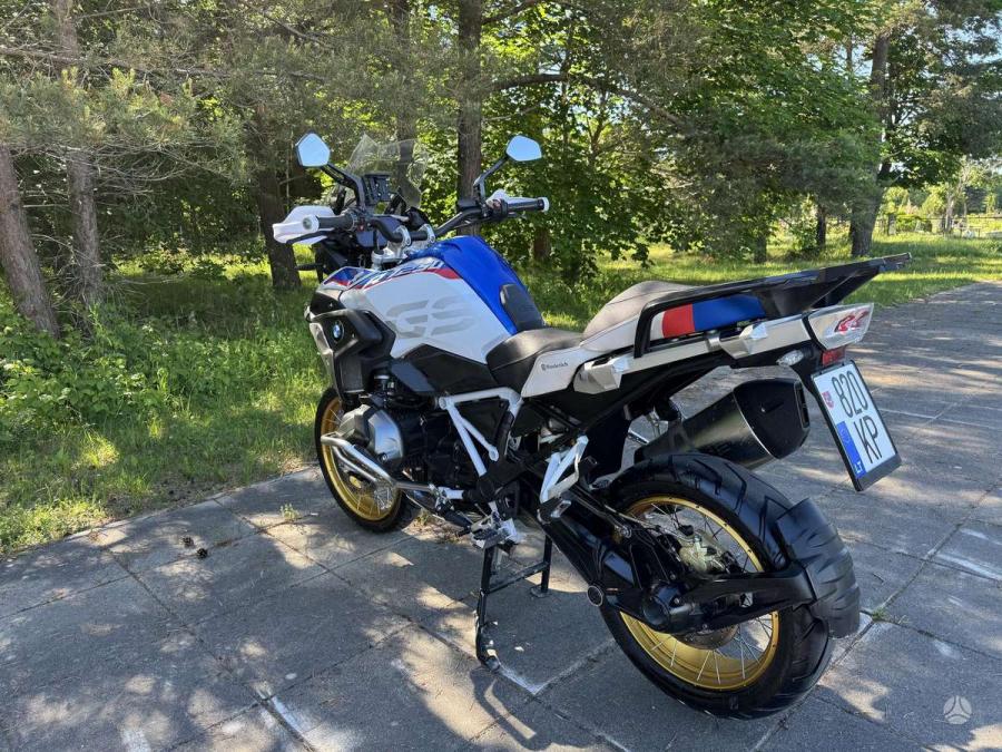 Синий БМВ R 1250GS 2019 в Клайпеда, объемом двигателя 1.25 л и пробегом 45 тыс. км за 14300 €, фото 9 на AUTOMOTO.COM.LV