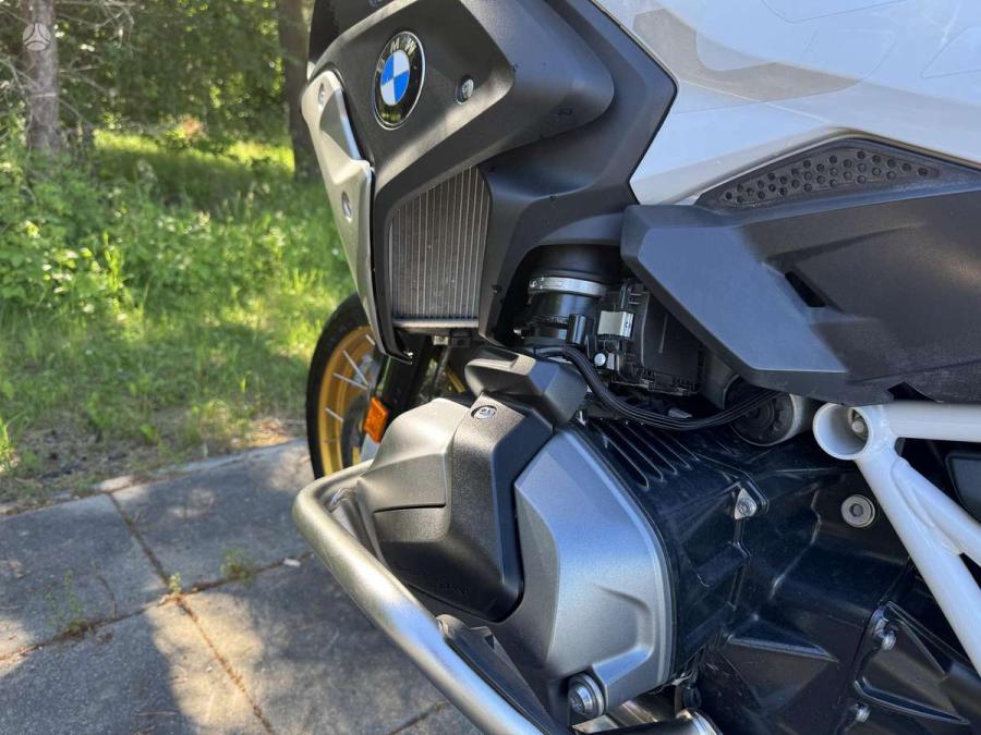 Синий БМВ R 1250GS 2019 в Клайпеда, объемом двигателя 1.25 л и пробегом 45 тыс. км за 14300 €, фото 14 на AUTOMOTO.COM.LV