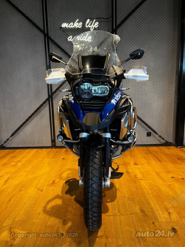 Blue BMW R 1250GS 2021 in Tallinn, with an engine capacity of 1.25 L and mileage of 34 thousand km for 15900 €, photo 9 on AUTOMOTO.COM.LV