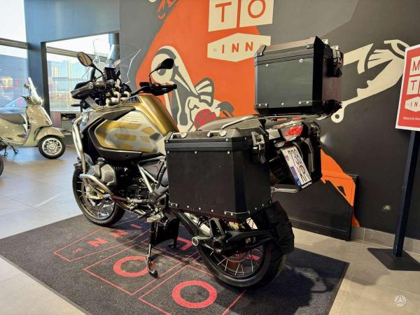 Brown BMW R 1250GS 2019 in Vilnius, with an engine capacity of 1.25 L and mileage of 55 thousand km for 13799 €, photo 3 on AUTOMOTO.COM.LV