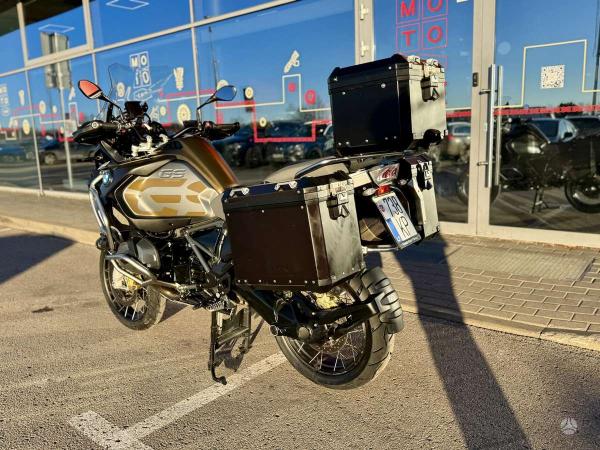 Brown BMW R 1250GS 2019 in Vilnius, with an engine capacity of 1.25 L and mileage of 55 thousand km for 13799 €, photo 7 on AUTOMOTO.COM.LV
