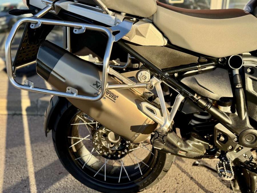 Brown BMW R 1250GS 2019 in Vilnius, with an engine capacity of 1.25 L and mileage of 55 thousand km for 13799 €, photo 26 on AUTOMOTO.COM.LV