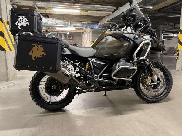 Green BMW R 1250GS 2019 in Kaunas, with an engine capacity of 1.25 L and mileage of 26 thousand km for 15300 €, photo 1 on AUTOMOTO.COM.LV