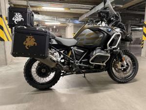 Green BMW R 1250GS 2019 in Kaunas, with an engine capacity of 1.25 L and mileage of 26 thousand km for 15300 €, photo 1 on AUTOMOTO.COM.LV