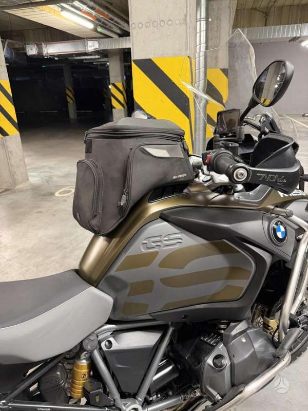Green BMW R 1250GS 2019 in Kaunas, with an engine capacity of 1.25 L and mileage of 26 thousand km for 15300 €, photo 6 on AUTOMOTO.COM.LV