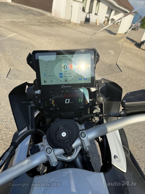 Grey BMW R 1250GS 2021 in Tallinn, with an engine capacity of 1.25 L and mileage of 49 thousand km for 16990 €, photo 6 on AUTOMOTO.COM.LV