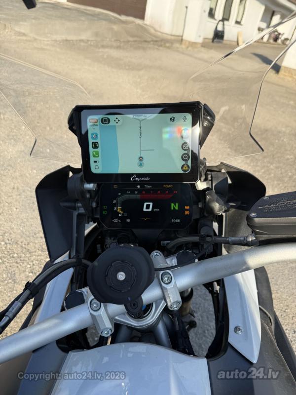 Grey BMW R 1250GS 2021 in Tallinn, with an engine capacity of 1.25 L and mileage of 49 thousand km for 16990 €, photo 7 on AUTOMOTO.COM.LV