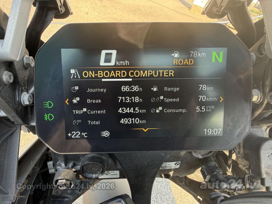 Серый БМВ R 1250GS 2021 в Таллин, объемом двигателя 1.25 л и пробегом 49 тыс. км за 16990 €, фото 9 на AUTOMOTO.COM.LV