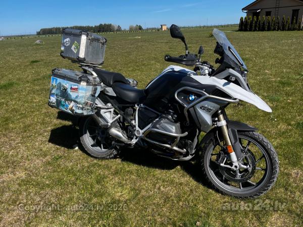 Серый БМВ R 1250GS 2022 в Тарту, объемом двигателя 1.25 л и пробегом 31 тыс. км за 18500 €, фото 3 на AUTOMOTO.COM.LV