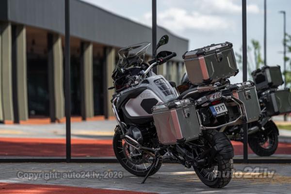 Grey BMW R 1250GS 2023 in Tallinn, with an engine capacity of 0.00 L and mileage of 20 thousand km for 20000 €, photo 5 on AUTOMOTO.COM.LV