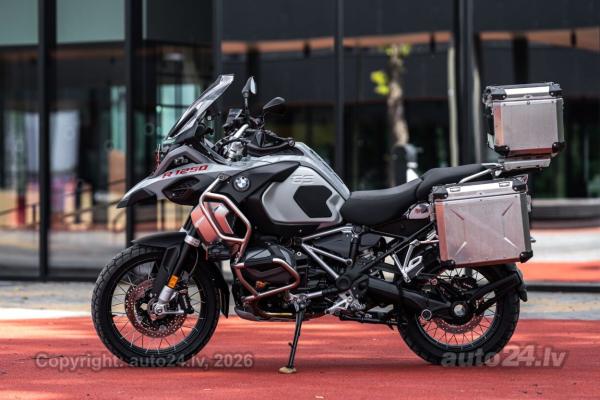 Grey BMW R 1250GS 2023 in Tallinn, with an engine capacity of 0.00 L and mileage of 20 thousand km for 20000 €, photo 9 on AUTOMOTO.COM.LV