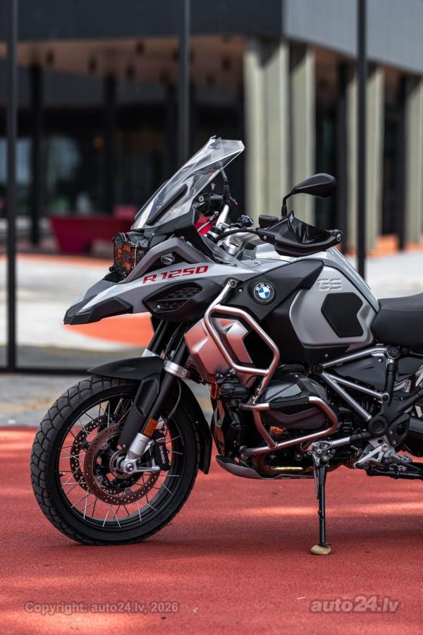 Grey BMW R 1250GS 2023 in Tallinn, with an engine capacity of 0.00 L and mileage of 20 thousand km for 20000 €, photo 11 on AUTOMOTO.COM.LV