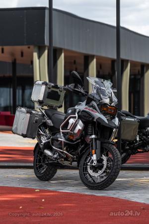 Pelēks BMW R 1250GS 2023 Tallina, ar dzinēja tilpumu 0.00 L un nobraukumu 20 tūkst. km par 20000 €, foto 13 vietnē AUTOMOTO.COM.LV