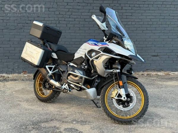 BMW R 1250GS 2019 in Riga, with an engine capacity of 1.25 L and mileage of 0 thousand km for 16000 €, photo 1 on AUTOMOTO.COM.LV