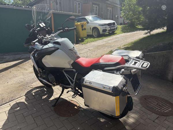 BMW R 1250GS 2019 Viļņa, ar dzinēja tilpumu 1.25 L un nobraukumu 50 tūkst. km par 13700 €, foto 4 vietnē AUTOMOTO.COM.LV