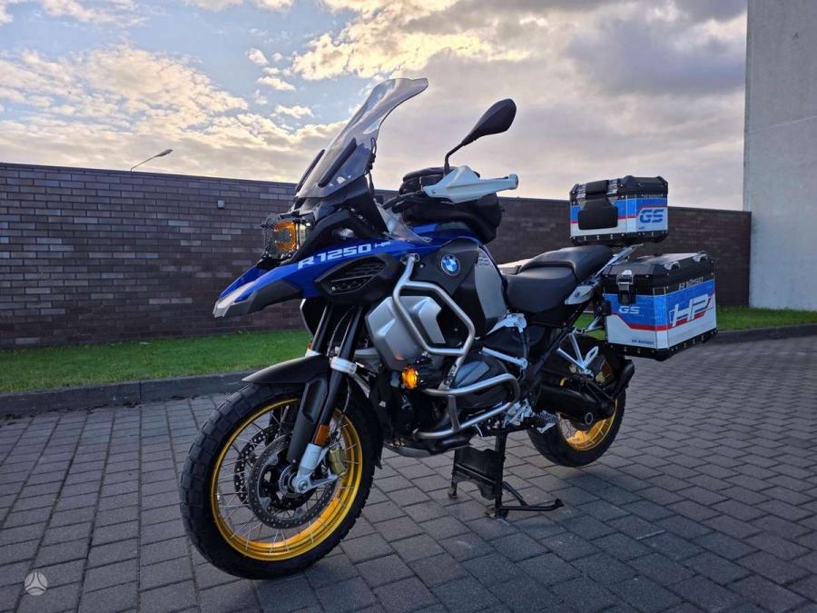 BMW R 1250GS 2019 in Marijampole, with an engine capacity of 1.25 L and mileage of 80 thousand km for 16199 €, photo 11 on AUTOMOTO.COM.LV