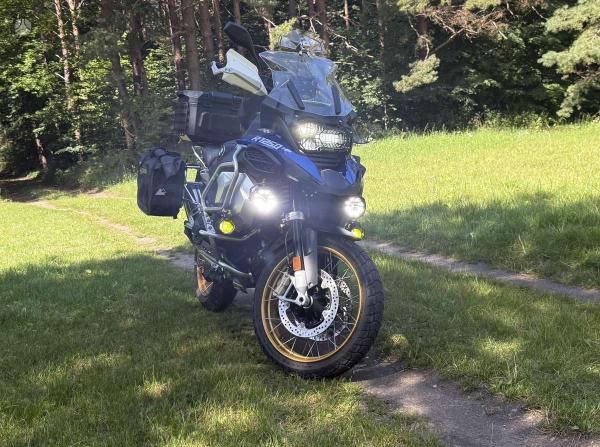 BMW R 1250GS 2019 Palanga, ar dzinēja tilpumu 1.25 L un nobraukumu 48 tūkst. km par 17200 €, foto 4 vietnē AUTOMOTO.COM.LV