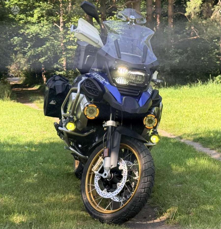 BMW R 1250GS 2019 Palanga, ar dzinēja tilpumu 1.25 L un nobraukumu 48 tūkst. km par 17200 €, foto 6 vietnē AUTOMOTO.COM.LV