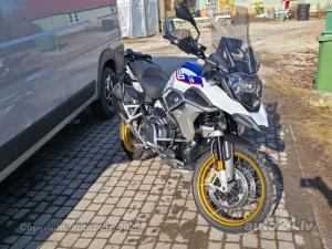 BMW R 1250GS 2020 Tallina, ar dzinēja tilpumu 1.25 L un nobraukumu 50 tūkst. km par 14200 €, foto 4 vietnē AUTOMOTO.COM.LV