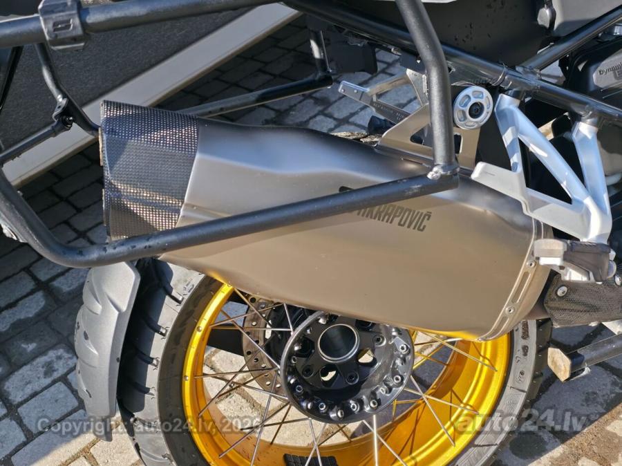 BMW R 1250GS 2020 Tallina, ar dzinēja tilpumu 1.25 L un nobraukumu 50 tūkst. km par 14200 €, foto 11 vietnē AUTOMOTO.COM.LV