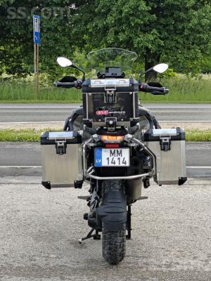 BMW R 1250GS 2020 in Ogre, with an engine capacity of 1.25 L and mileage of 0 thousand km for 19270 €, photo 8 on AUTOMOTO.COM.LV