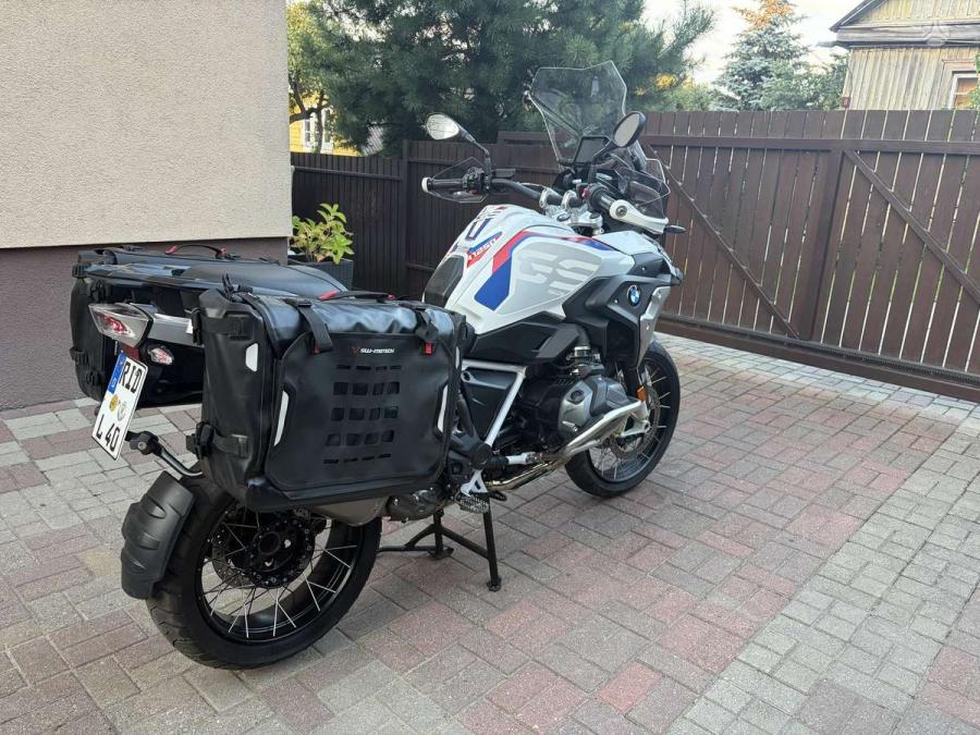 БМВ R 1250GS 2021 в Вильнюс, объемом двигателя 1.25 л и пробегом 36 тыс. км за 13900 €, фото 5 на AUTOMOTO.COM.LV