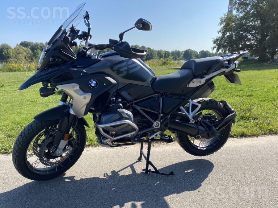 БМВ R 1250GS 2022 в Рига, объемом двигателя 1.25 л и пробегом 0 тыс. км за 15000 €, фото 1 на AUTOMOTO.COM.LV
