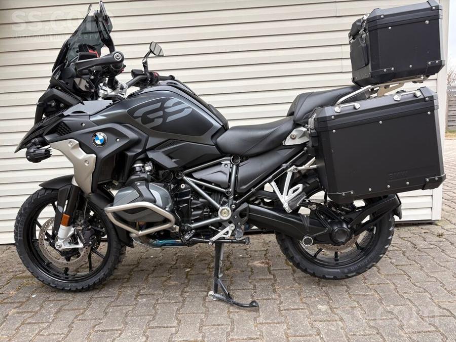 БМВ R 1250GS 2022 в Рига, объемом двигателя 1.25 л и пробегом 0 тыс. км за 19200 €, фото 1 на AUTOMOTO.COM.LV