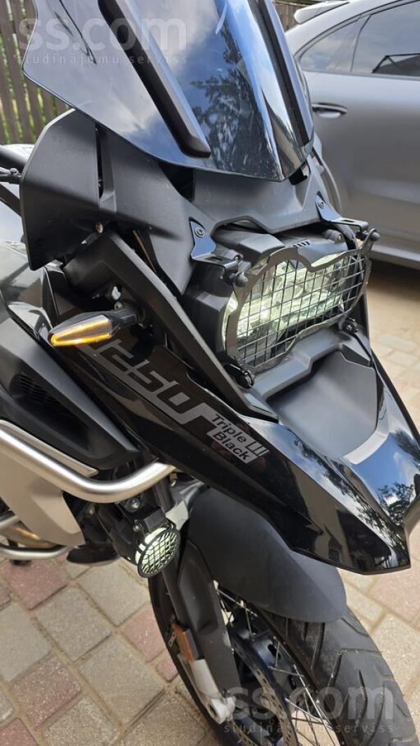 BMW R 1250GS 2022 Rīga, ar dzinēja tilpumu 1.25 L un nobraukumu 0 tūkst. km par 19900 €, foto 4 vietnē AUTOMOTO.COM.LV