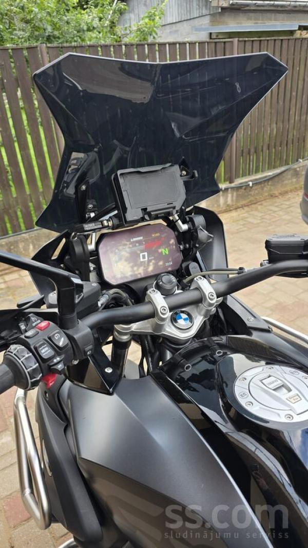 BMW R 1250GS 2022 Rīga, ar dzinēja tilpumu 1.25 L un nobraukumu 0 tūkst. km par 19900 €, foto 9 vietnē AUTOMOTO.COM.LV