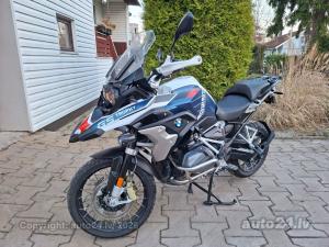 BMW R 1250GS 2023 Saue, ar dzinēja tilpumu 1.25 L un nobraukumu 6 tūkst. km par 19500 €, foto 5 vietnē AUTOMOTO.COM.LV