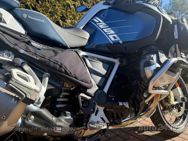 BMW R 1250GS 2023 Rīga, ar dzinēja tilpumu 0.00 L un nobraukumu 10 tūkst. km par 19900 €, foto 8 vietnē AUTOMOTO.COM.LV