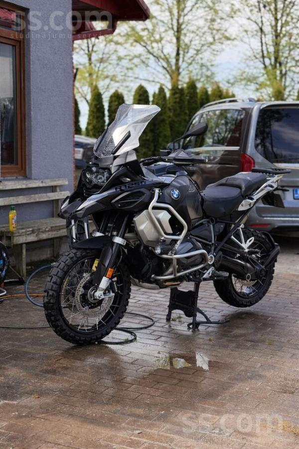 BMW R 1250GS 2023 in Ventspils, with an engine capacity of 1.25 L and mileage of 0 thousand km for 19500 €, photo 2 on AUTOMOTO.COM.LV