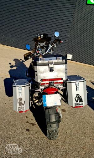 White BMW R 1250GS 2006 in Klaipeda, with an engine capacity of 0.00 L and mileage of 130 thousand km for 5400 €, photo 5 on AUTOMOTO.COM.LV