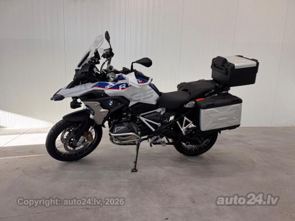 Balts BMW R 1250GS 2020 Tallina, ar dzinēja tilpumu 1.25 L un nobraukumu 3 tūkst. km par 20500 €, foto 2 vietnē AUTOMOTO.COM.LV