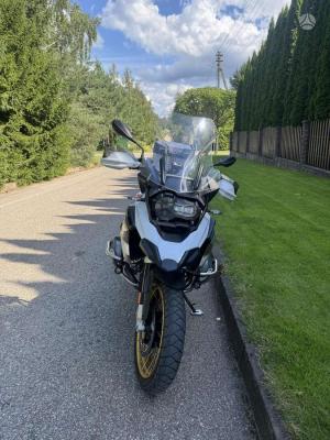 White BMW R 1250GS 2020 in Vilnius, with an engine capacity of 1.25 L and mileage of 26 thousand km for 13000 €, photo 4 on AUTOMOTO.COM.LV