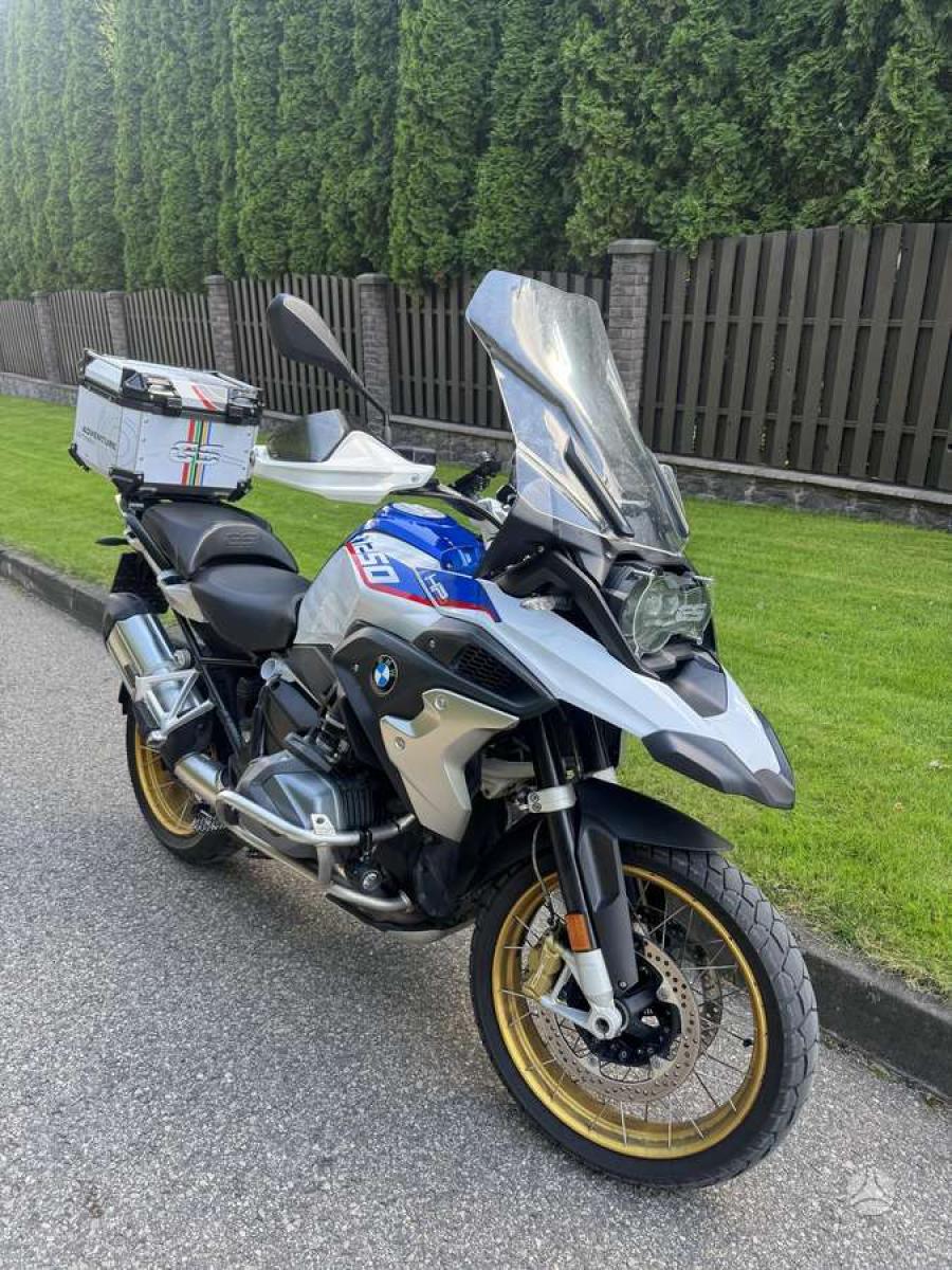 White BMW R 1250GS 2020 in Vilnius, with an engine capacity of 1.25 L and mileage of 26 thousand km for 13000 €, photo 7 on AUTOMOTO.COM.LV