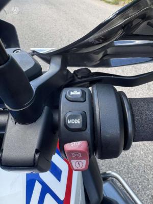 White BMW R 1250GS 2020 in Vilnius, with an engine capacity of 1.25 L and mileage of 26 thousand km for 13000 €, photo 12 on AUTOMOTO.COM.LV