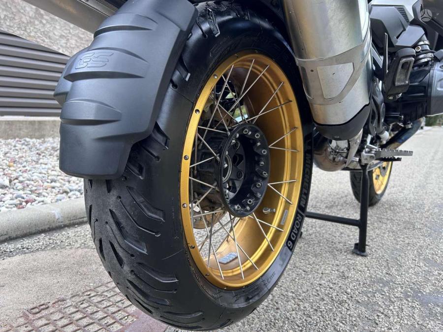 White BMW R 1250GS 2021 in Siauliai, with an engine capacity of 1.25 L and mileage of 28 thousand km for 14900 €, photo 20 on AUTOMOTO.COM.LV